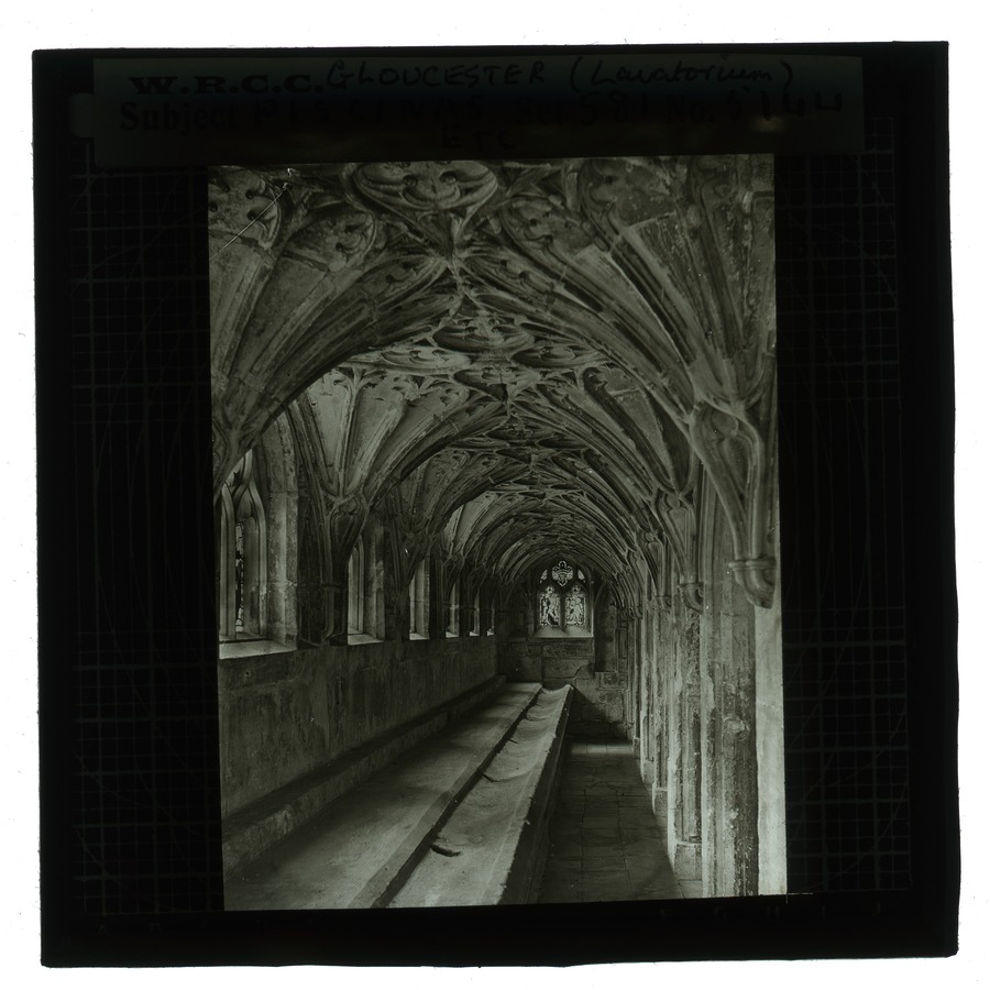 Piscanas etc, Gloucester (Lavatorium) - Digital Library